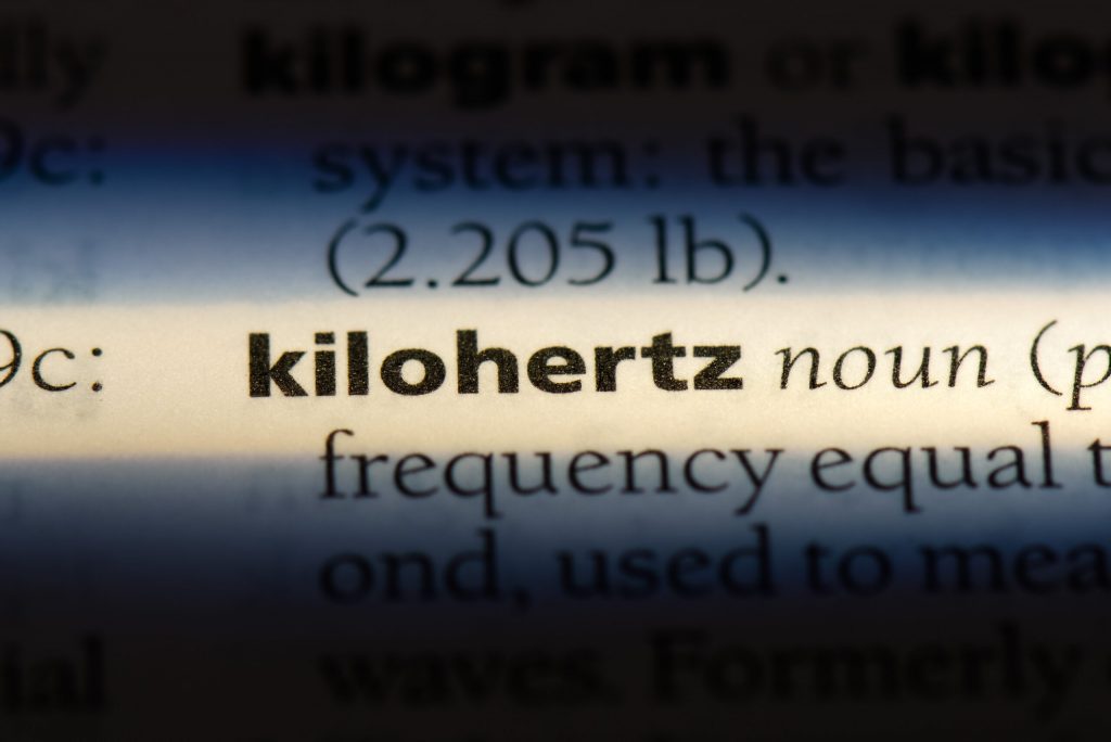 ¿Cuál es la definición y el significado de la frecuencia Kilohertz (kHz ...
